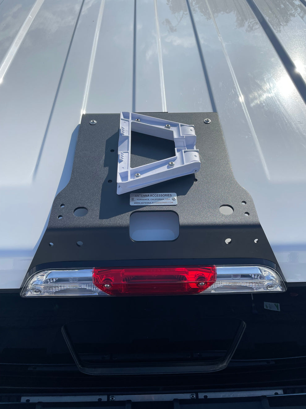Ford Superduty Third Brake Light Mount for Starlink Standard – Antenna ...