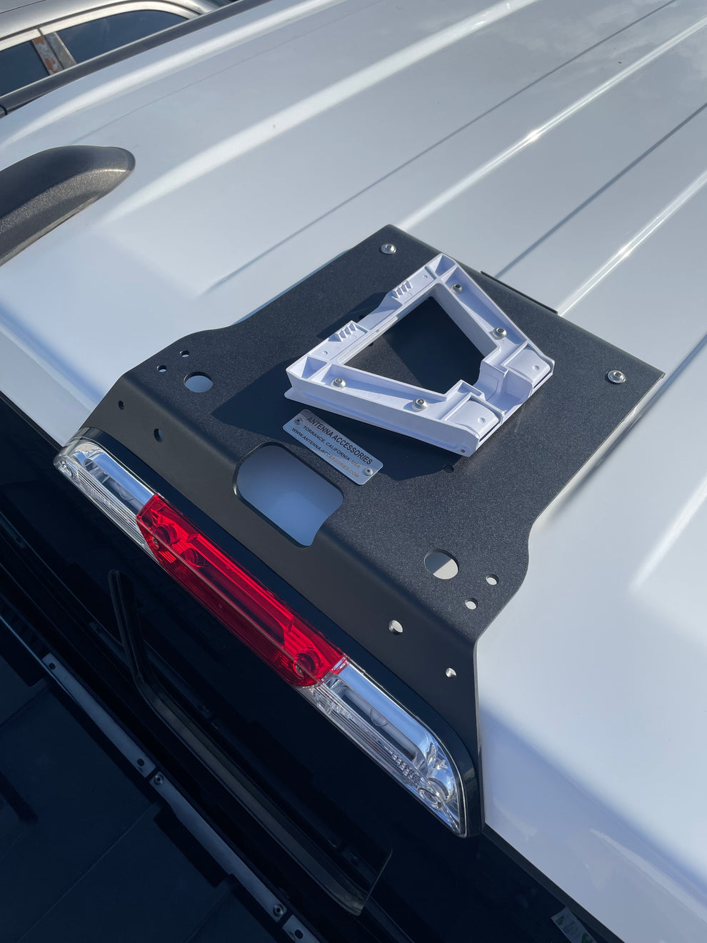 Ford Superduty Third Brake Light Mount for Starlink Standard – Antenna Accessories